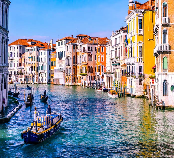 Exploring the Enchanting Water City: Must-Visit Attractions in Venice ...